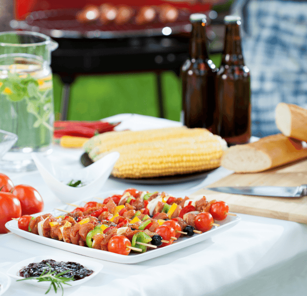 5 Tips for Hosting the Ultimate Backyard Barbecue
